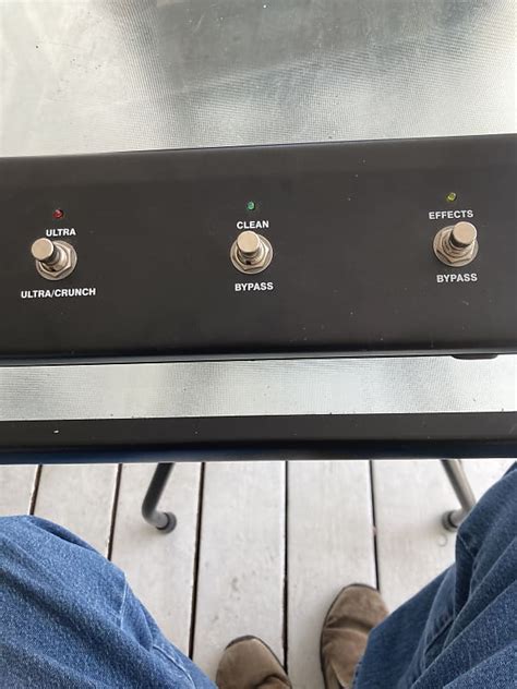 Peavey 3 Button Foot Switch Black Reverb