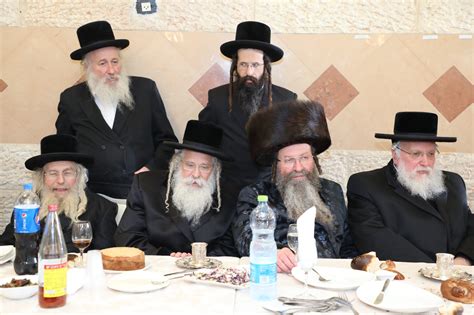 גלריה תיעוד שבע ברכות לבן האדמור מטשאקווא ונכדי האדמורים ספינקא המחדש כל החדשות והעדכונים