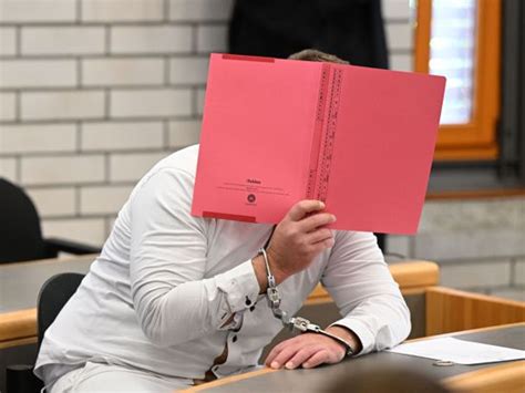 Urteil Im Baden Badener Mordprozess Angeklagter Muss In Haft
