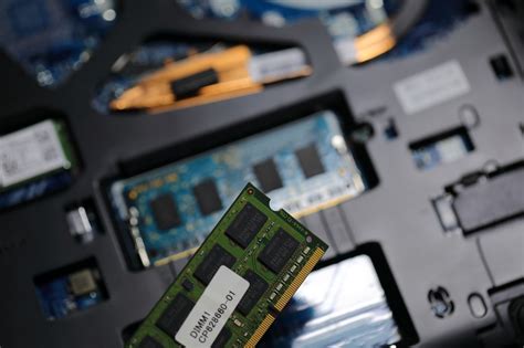 パソコンのramとは?ramとromの違いやメモリの増設方法を解説! レノボ・ ジャパン パソコンのramとは?ramとromの違いやメモリの増設方法を解説! レノボ・ ジャパン