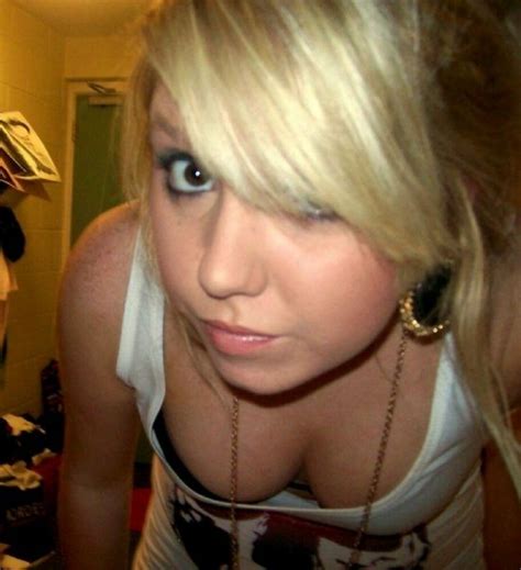 Emo And Goth Gfs Posing And Selfshot Pics 1 Porn Pictures Xxx Photos