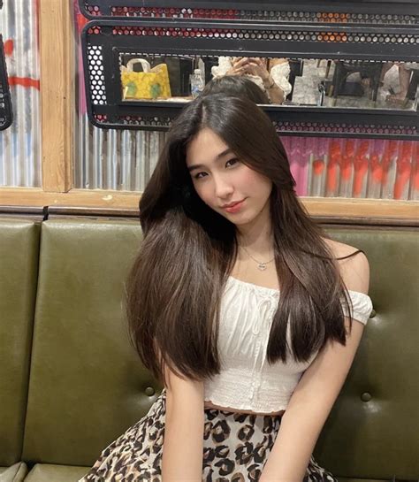 ส่องภาพ น้องเซย่า น้องมิย่า ลูกสาว พีท ทองเจือ สวยถึงขั้นระดับนางเอก