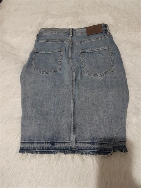 Maong Skirts Womens Fashion Bottoms Skirts On Carousell