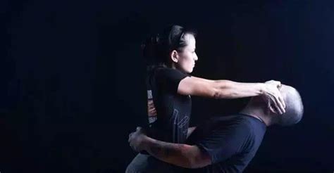 格鬥狂人又發狂了中國馬伽術基本是假的敢來我拳館試試嗎 每日頭條