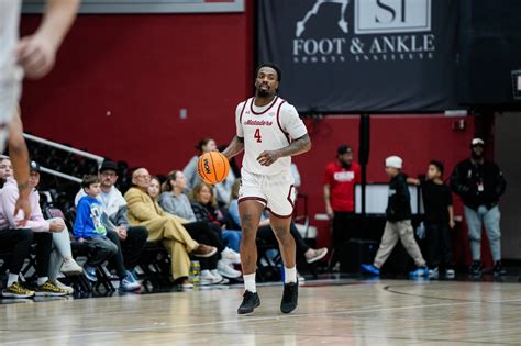 Csun Suffers 95 84 Loss At Uc Riverside Csun Athletics