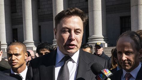La razón por la que Elon Musk enfrenta una demanda de 258 mil millones