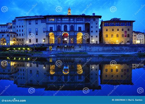 El Palacio De Uffizi Foto De Archivo Imagen De Museo 20829844