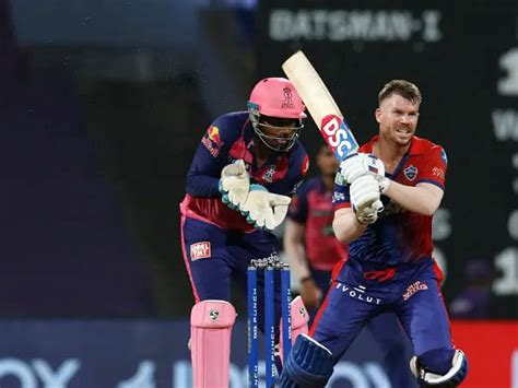 Ipl 2023 David Warner Joins Delhi Capitals In Pushpa Style Ahead Of