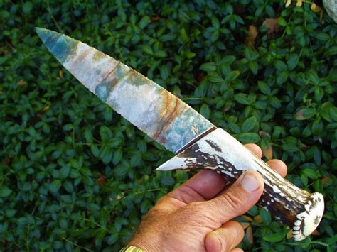 Flint Knapping Knife Treasure Hunt