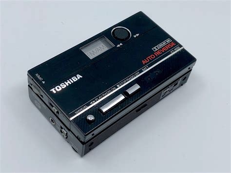 Toshiba Kt 4055 Portable Cassette Player Black