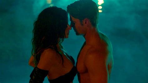 El Desnudo Integral Que Ha Hecho Viral A La Serie Sexo Vida