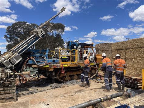 Can Legendary Mine Finder Mark Bennett Hit The Jackpot Next To