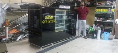 Glass Display Counter At Rs 48000 Piece कर्व्ड कांच का डिस्प्ले