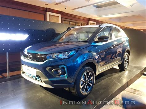 Tata Nexon Ev With 300 Km Range Unveiled On Sale In Q1 2020