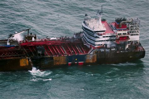 Container Ship Captain Arrested After Uk Tanker Crash The Epoch Times