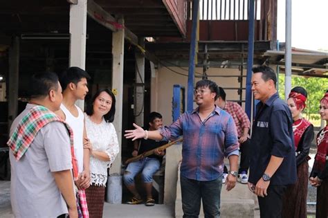 “มนต์แคน แก่นคูน” ทุบสถิติใหม่ มีเพลงดังเกิน 100 ล้านวิวถึง 11 เพลง มากที่สุดในไทย Sanook Music