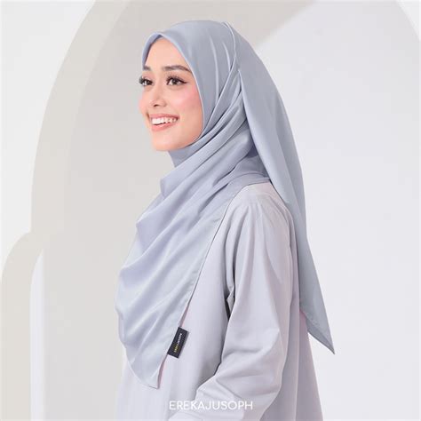 Estella Satin Square Lazy Grey