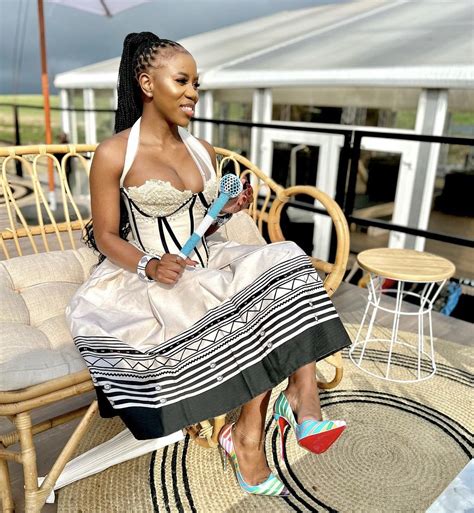 Check Out These 25 Red Orange And Yellow Cute Xhosa Umbhaco Styles