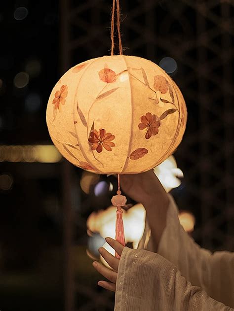 中秋节灯笼diy手工制作材料 非遗手提发光花灯古风花草纸宫灯装饰 天猫 花瓣网