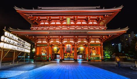 Sensoji Temple History Food And Amazing Festivals The True Japan