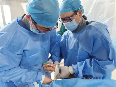 【介入新途径 患者受益多】长沙市第四医院胸痛中心成功开展远端桡动脉穿刺术冠脉