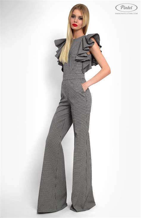 Look Fashion, Girl Fashion, Fashion Dresses, Womens Fashion, Fashion ...