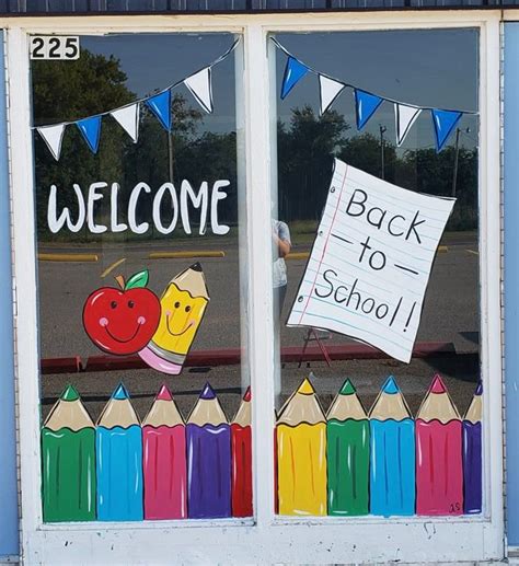 Back To School Window Decor Ideas
