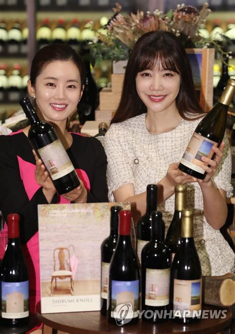 이마트 아트앤와인 시리즈 판매 연합뉴스