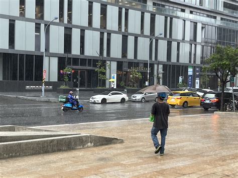 中南部局部大雨豪雨 高溫炎熱花蓮縱谷38度 新聞 Rti 中央廣播電臺
