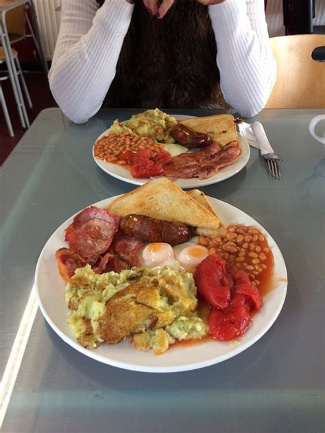 Magno Cafe West Thurrock Restaurant Reviews Photos And Phone Number