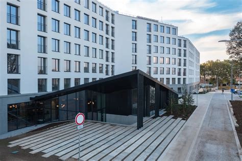 Liv Student Campus Street Enescoord