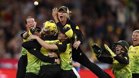 Australia Smashes India To Win 5th Womens Twenty20 World Cup Title