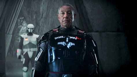 The Mandalorian Season 3 Finale Proves Moff Gideon Is The Biggest Nerd