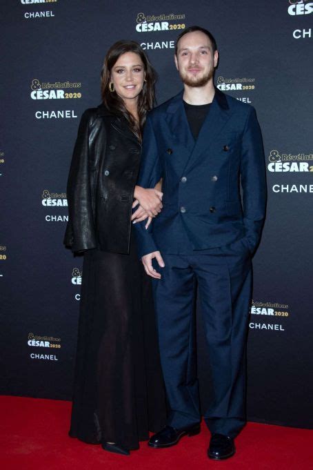 Who Is Adèle Exarchopoulos Dating Adèle Exarchopoulos Boyfriend Husband