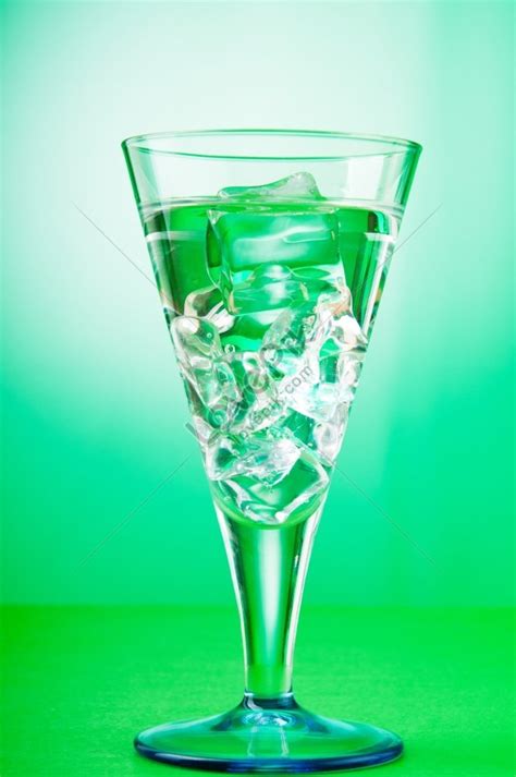 그라데이션 배경 물 유리 사진 무료 다운로드 Lovepik