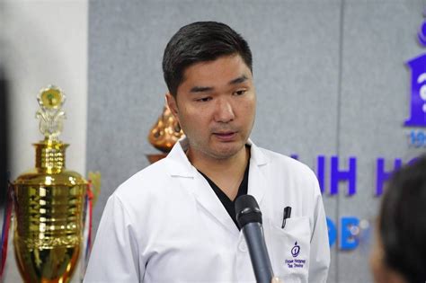 Дурангийн аргаар ходоодны салстын доорх хавдрыг тайрах хослуулсан мэс заслыг амжилттай нэвтрүүллээ