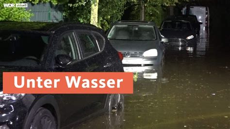Überflutete Straßen Vollgelaufene Keller Unwetter über Nrw