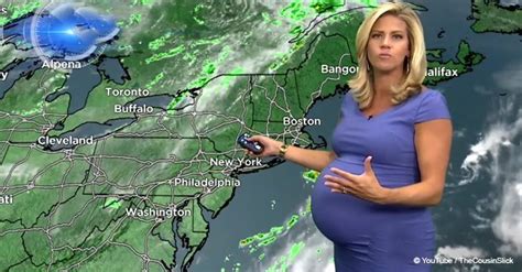 Pregnant Meteorologist Goes Viral After Slamming Haters Who Criticize Her Bod
