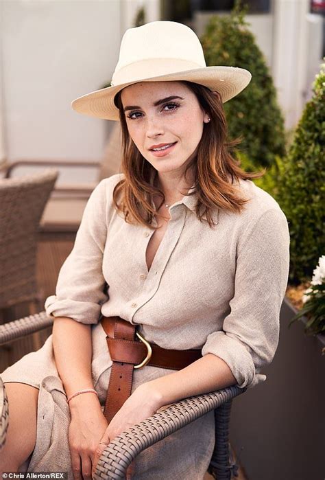 Emma Watson Linda Style Emma Watson Emma Watson Belle Emma Watson