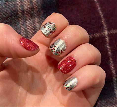 Color Street Under The Mistletoe Color Street Nails Colour Silver