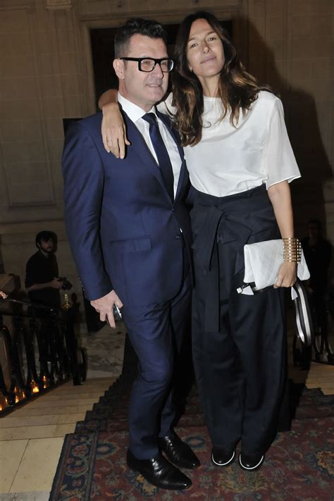 Pampita Barbie Simons Sofía Zamolo y Flor de la V acompañaron a Gabriel Oliveri en la
