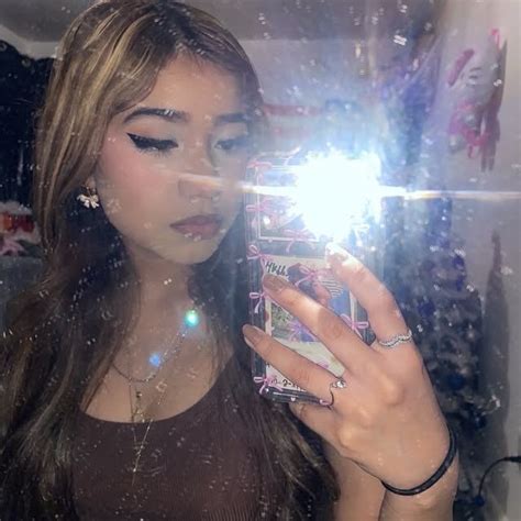 𖤐 Itz Jenny97 • Threads Say More