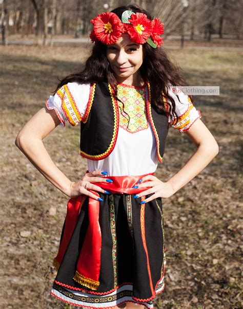 National Romanian costume ''Moldova '' | RusClothing.com