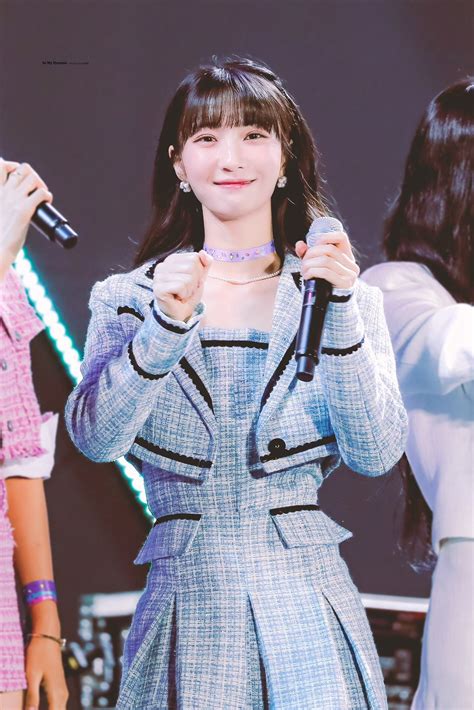 Oh My Girl Community Post 해피 강강쥐 너무 사랑스러움 귀여움 치사량이다 진짜🩵 유빈시🦌💚 팡팡시