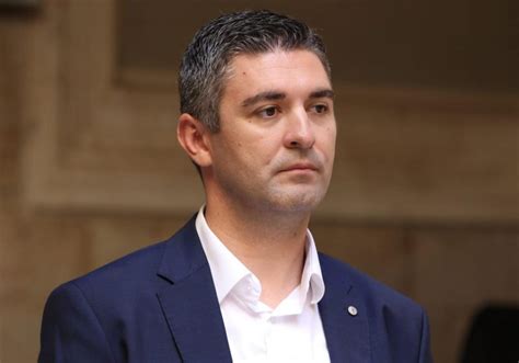 Dubrovački MATO FRANKOVIĆ Prošlo je godina a kao da je bilo jučer Rana na srcu svih nas