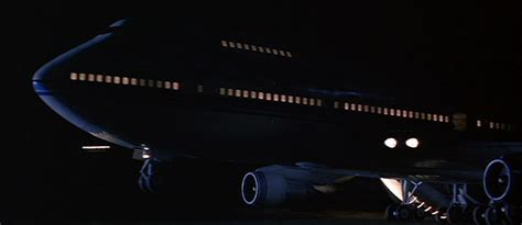 Classic Movies Executive Decision 1996