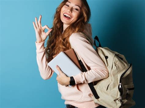 Tips To Look Stylish And Attractive In College Easy Styling Tips For
