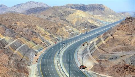 وزارة النقل والاتصالات وتقنية المعلومات تُطلق مصفوفة تحديد أولويات