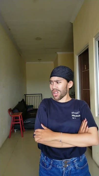 Yang Bilang Situ Cantik Siapa Shorts Belajarkomedi Komedi Lucu Duniatawa Tertawalah