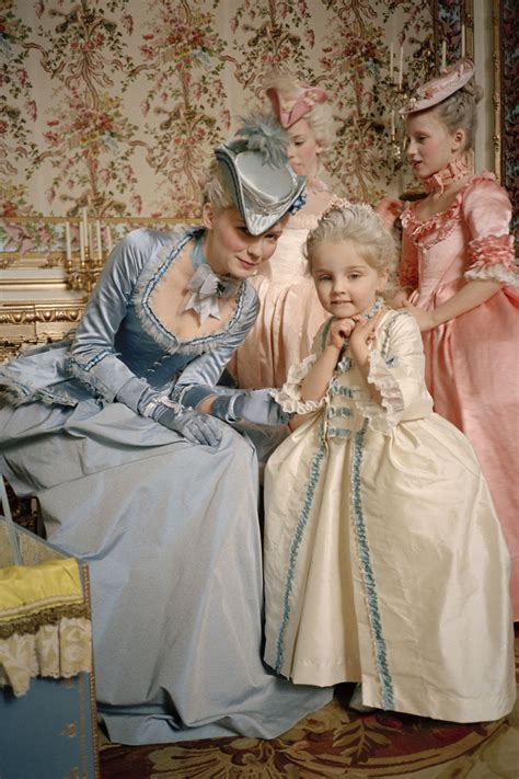 Kirsten Behind The Scenes Of Marie Antoinette Kirsten Dunst Photo